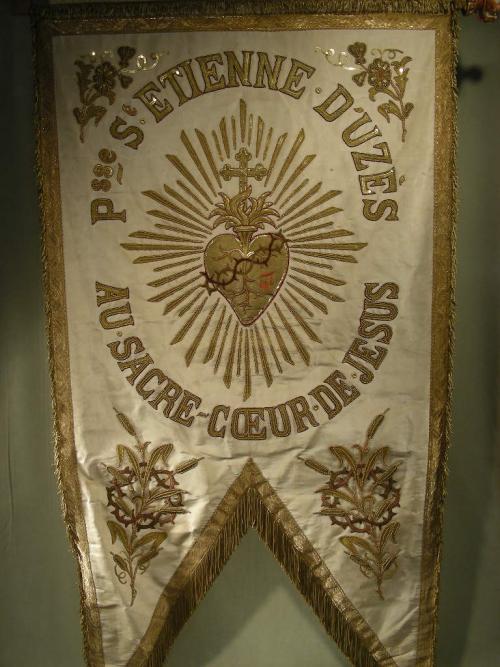 Enormous processional banner Gold Threads