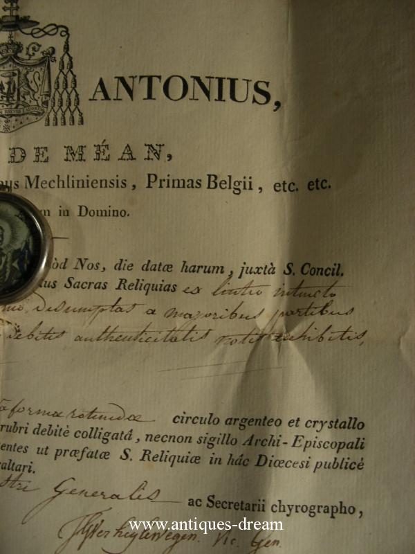 Relic EX Linteo St Francisi De Hieronimo .With Document Authentique 1819